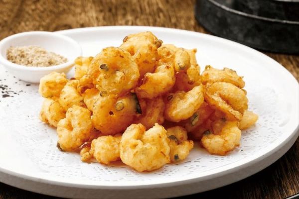 炸虾仁怎么做_炸虾仁用什么粉-第3张图片-山城妙识