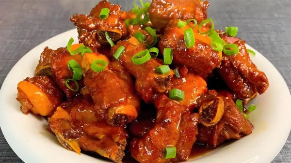 湘菜红烧排骨怎么做_湘味红烧排骨的正宗做法-第2张图片-山城妙识