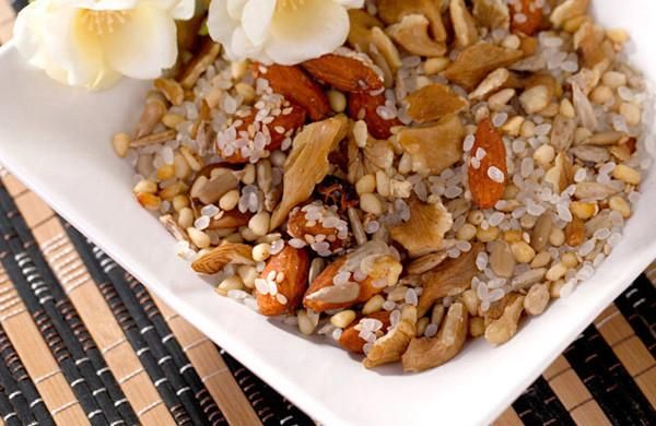 五仁粥是哪五种坚果_五仁粥的功效与做法-第2张图片-山城妙识