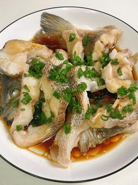 清蒸海鲈鱼怎么做_清蒸海鲈鱼的家常做法-第3张图片-山城妙识 清蒸海鲈鱼怎么做_清蒸海鲈鱼的家常做法-第3张图片-山城妙识