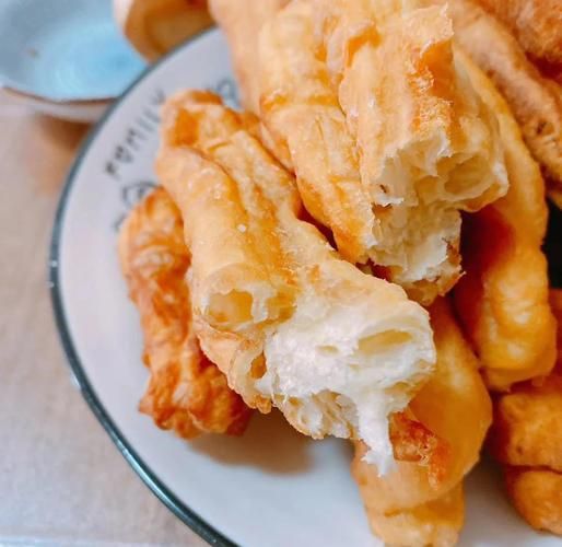 油条怎么做又蓬松又脆_油条怎么炸才好吃-第1张图片-山城妙识 油条怎么做又蓬松又脆_油条怎么炸才好吃-第1张图片-山城妙识