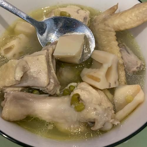 清炖鸡块怎么做_清炖鸡块的家常做法-第2张图片-山城妙识 清炖鸡块怎么做_清炖鸡块的家常做法-第2张图片-山城妙识