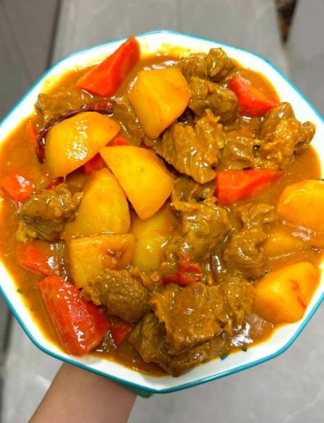 咖喱牛肉怎么做好吃_咖喱牛肉的家常做法-第2张图片-山城妙识