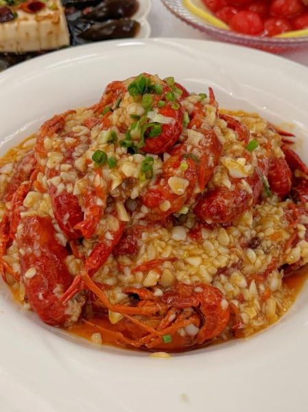 蒜蓉小龙虾怎么做_蒜蓉小龙虾配料有哪些-第2张图片-山城妙识