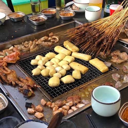 地摊小吃有哪些_摆摊卖什么最火-第1张图片-山城妙识