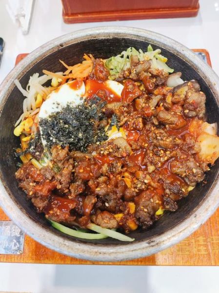 韩式拌饭怎么做_韩式拌饭热量高吗-第1张图片-山城妙识