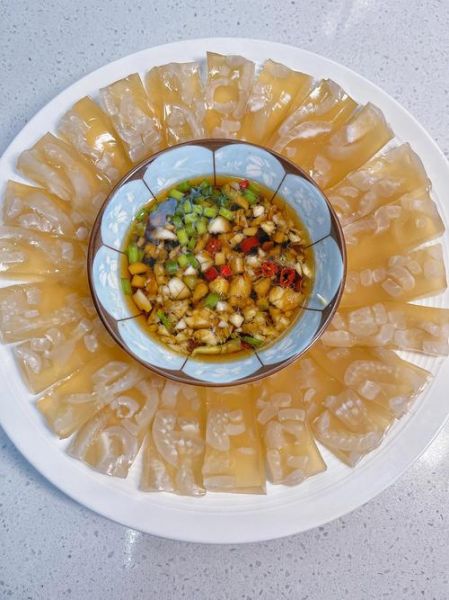 皮冻怎么熬制_皮冻熬多久才Q弹-第1张图片-山城妙识