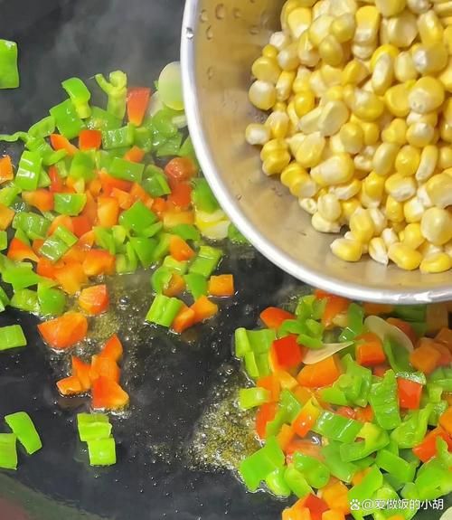 炒玉米粒要先煮熟吗_玉米粒焯水还是生炒-第1张图片-山城妙识