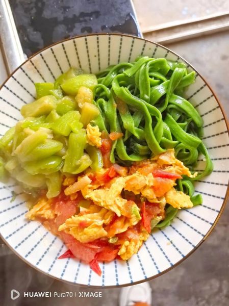 菠菜面条怎么做_菠菜面片汤的家常做法-第3张图片-山城妙识