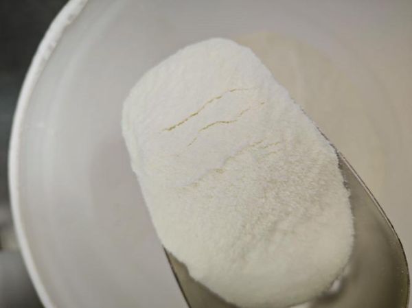 全脂奶粉含糖吗_糖尿病人能喝吗-第1张图片-山城妙识 全脂奶粉含糖吗_糖尿病人能喝吗-第1张图片-山城妙识