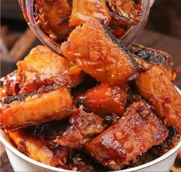 腊鱼块怎么做好吃_腊鱼块的家常做法-第1张图片-山城妙识 腊鱼块怎么做好吃_腊鱼块的家常做法-第1张图片-山城妙识