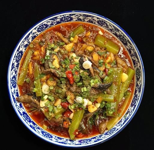 四川大蒜烧黄鳝怎么做_正宗川味做法-第1张图片-山城妙识