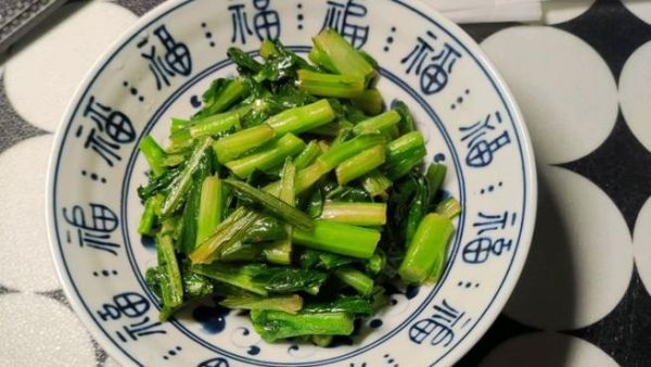 蚝油菜心怎么做_蚝油菜心家常做法-第1张图片-山城妙识