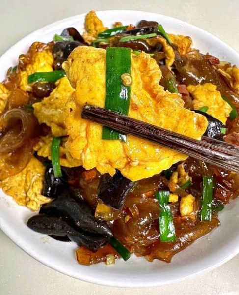 粉皮炒鸡蛋怎么做_粉皮炒鸡蛋家常做法-第2张图片-山城妙识