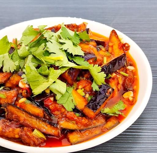 鱼香茄条不油炸怎么做_家常少油版鱼香茄条-第3张图片-山城妙识