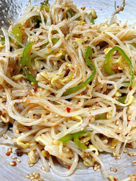 凉拌豆芽怎么做好吃_家常凉拌豆芽的简单做法-第1张图片-山城妙识