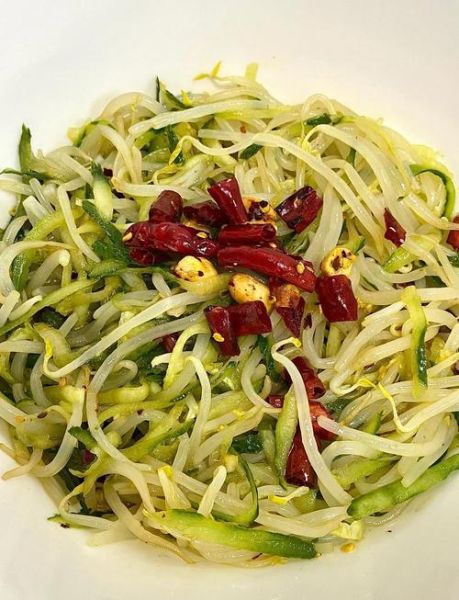 凉拌豆芽怎么做好吃_家常凉拌豆芽的简单做法-第3张图片-山城妙识