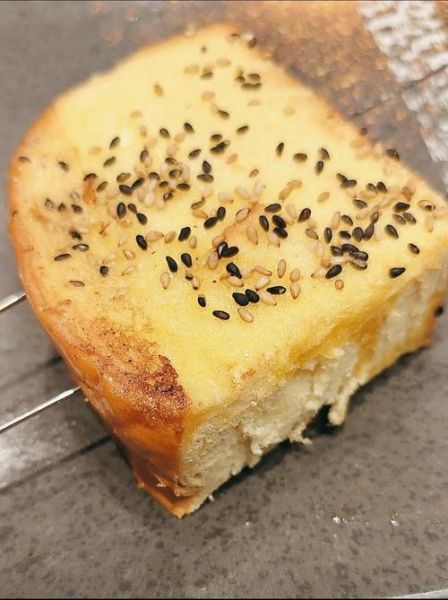 烧烤店蜂蜜面包片怎么做_为什么这么火-第3张图片-山城妙识 烧烤店蜂蜜面包片怎么做_为什么这么火-第3张图片-山城妙识