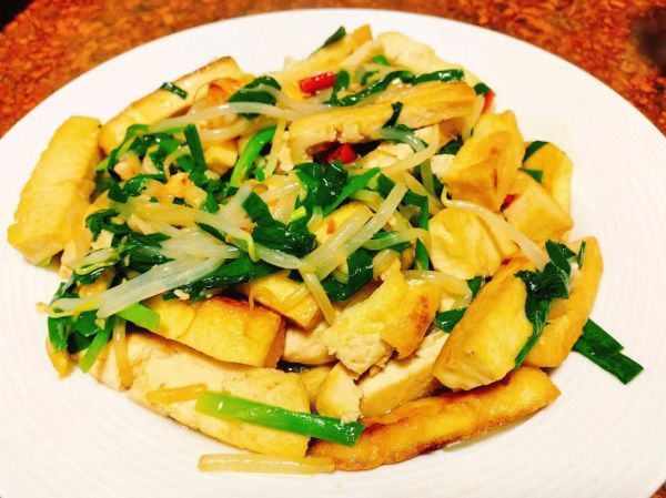 韭菜香干怎么炒好吃_韭菜香干炒多久才香-第2张图片-山城妙识