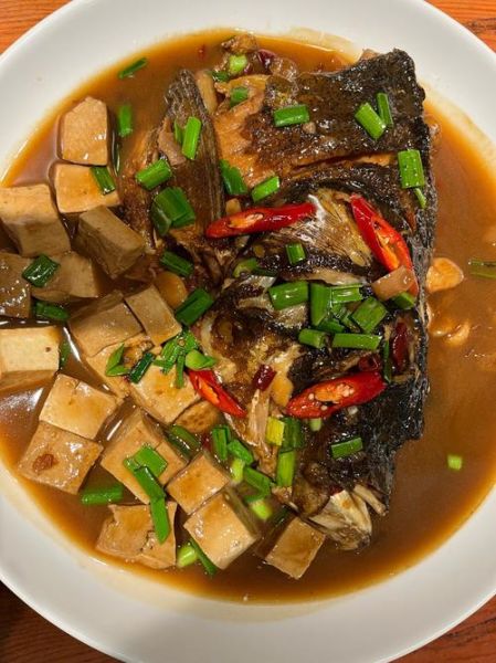 红烧鱼头怎么做_红烧鱼头家常做法-第3张图片-山城妙识 红烧鱼头怎么做_红烧鱼头家常做法-第3张图片-山城妙识