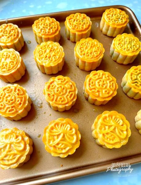 椰蓉月饼怎么做_椰蓉月饼做法详解-第2张图片-山城妙识