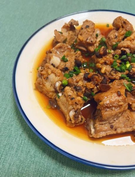 红烧豆豉排骨怎么做才入味_豆豉排骨软烂不柴的秘诀-第1张图片-山城妙识