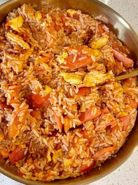 番茄炒饭怎么做_番茄炒饭需要哪些食材-第1张图片-山城妙识 番茄炒饭怎么做_番茄炒饭需要哪些食材-第1张图片-山城妙识