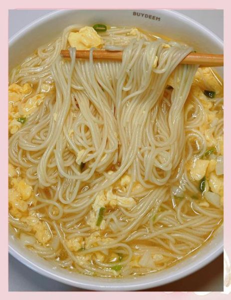 新手怎么煮鸡蛋面好吃_鸡蛋面怎么做才入味-第2张图片-山城妙识