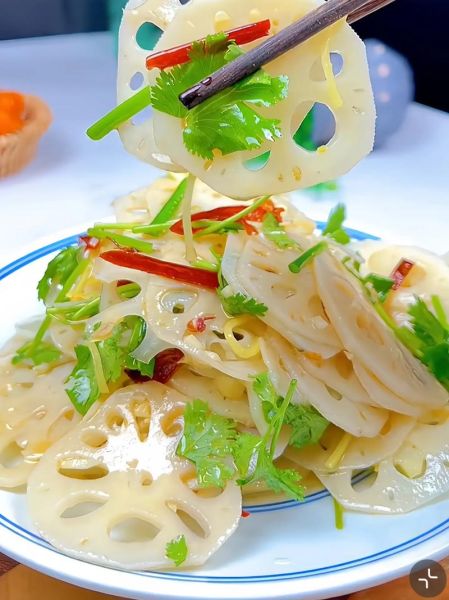 凉拌藕片怎么做最好吃_藕片焯水几分钟口感脆-第1张图片-山城妙识