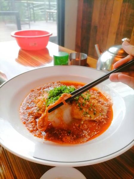 蒜泥白肉选什么肉好_猪后臀尖还是五花肉-第2张图片-山城妙识 蒜泥白肉选什么肉好_猪后臀尖还是五花肉-第2张图片-山城妙识