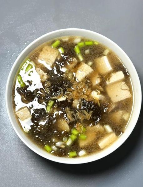 豆腐紫菜汤怎么做_豆腐紫菜汤的家常做法-第2张图片-山城妙识