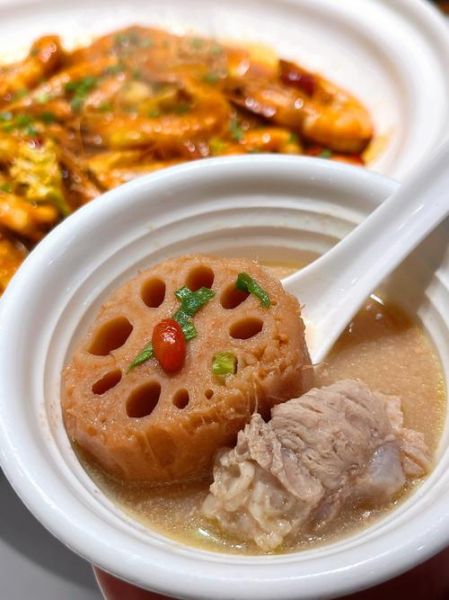 藕炖排骨一起放还是分开放_藕炖排骨的正确做法-第3张图片-山城妙识