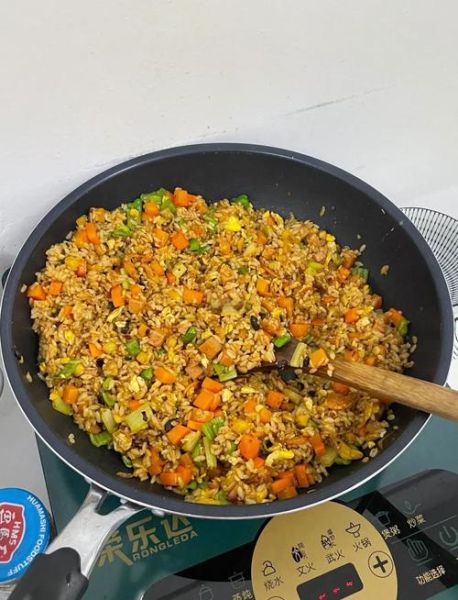 蛋炒饭先蛋液拌好饭再炒_为什么更好吃-第2张图片-山城妙识