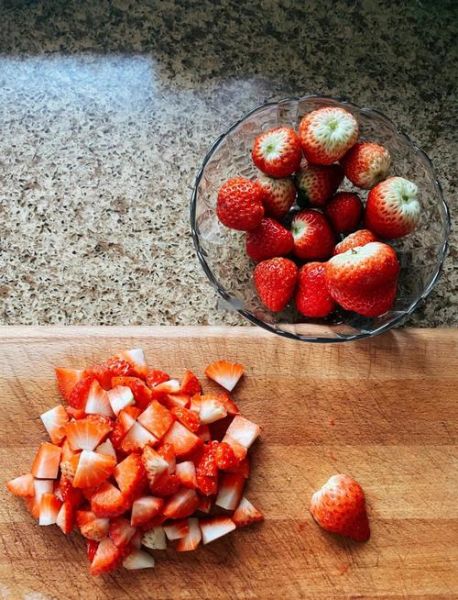 墨妖草莓酱怎么做_墨妖草莓酱好吃吗-第3张图片-山城妙识