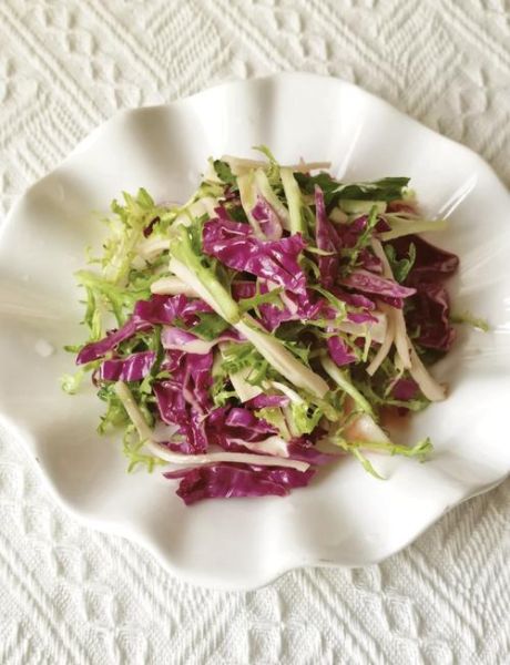 紫甘蓝苦菊凉拌怎么做_紫甘蓝苦菊凉拌需要焯水吗-第1张图片-山城妙识