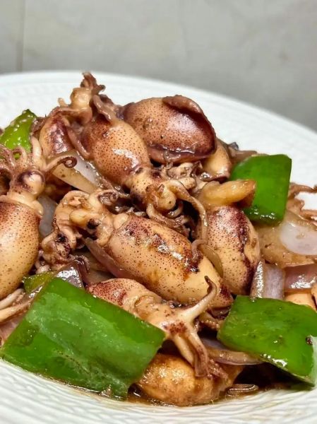 鱿鱼怎么炒才嫩_鱿鱼怎么做不腥-第1张图片-山城妙识