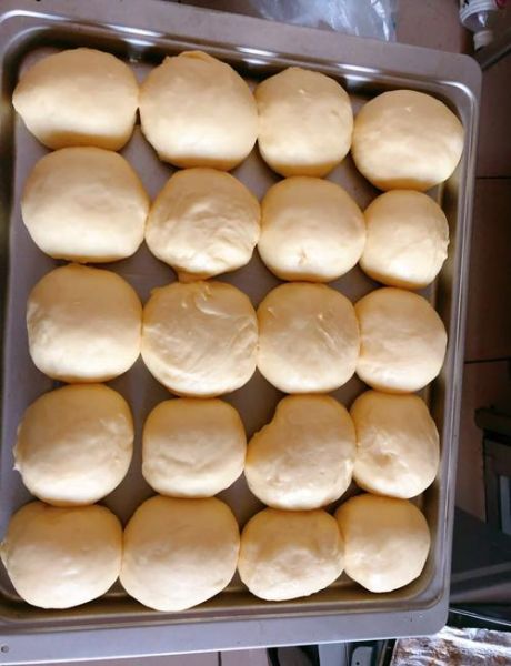 蜂蜜小面包怎么做_蜂蜜小面包为什么塌陷-第2张图片-山城妙识