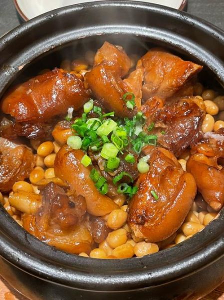 黄焖猪蹄怎么做_黄焖猪蹄的家常做法-第2张图片-山城妙识