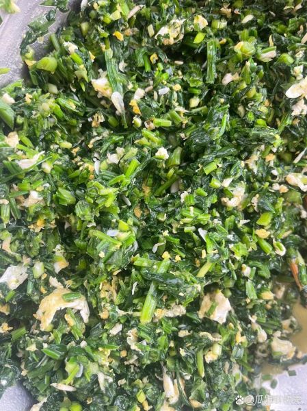 菠菜饺子馅怎么做_菠菜饺子馅怎么调才好吃-第1张图片-山城妙识