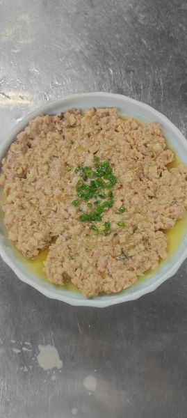 头菜蒸肉饼怎么做_头菜蒸肉饼蒸多久-第1张图片-山城妙识