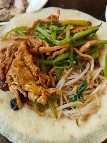 摊春饼的做法_春饼怎么和面更软-第2张图片-山城妙识