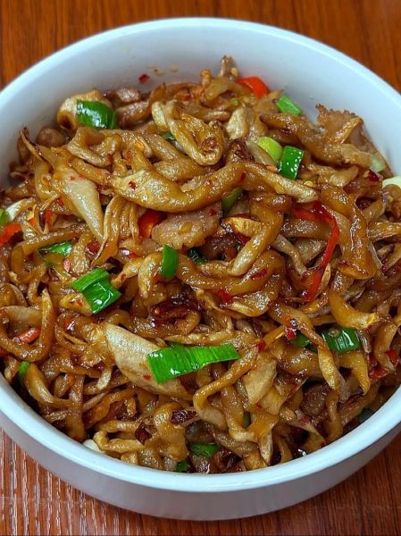 炒萝卜干怎么炒好吃_萝卜干炒什么最香-第2张图片-山城妙识