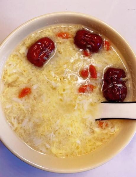 米酒汤圆蛋花汤怎么做_米酒汤圆蛋花汤热量高吗-第2张图片-山城妙识