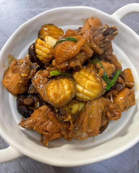 鲍鱼炖鸡什么时候放鲍鱼_鲍鱼炖鸡最佳时间-第2张图片-山城妙识