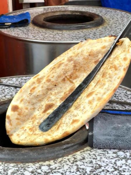 锅盔是哪里的特产_锅盔发源地在哪里-第1张图片-山城妙识