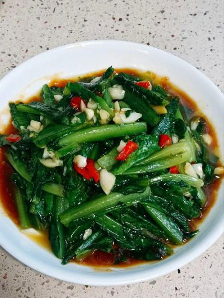 夏天吃什么菜减肥_哪些蔬菜最刮油-第1张图片-山城妙识 夏天吃什么菜减肥_哪些蔬菜最刮油-第1张图片-山城妙识