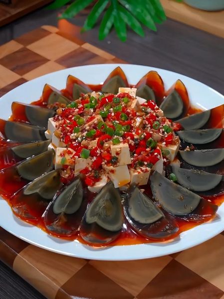 豆腐皮蛋怎么凉拌好吃_皮蛋豆腐凉拌做法-第2张图片-山城妙识 豆腐皮蛋怎么凉拌好吃_皮蛋豆腐凉拌做法-第2张图片-山城妙识