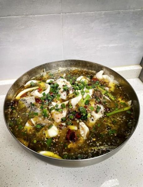 花鲢鱼怎么做好吃又简单_花鲢鱼的家常做法-第1张图片-山城妙识