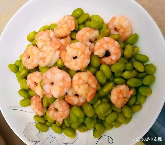 毛豆炒虾仁怎么做好吃_毛豆炒虾仁的家常做法-第1张图片-山城妙识