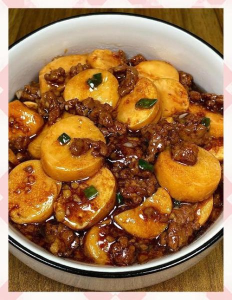 鸡蛋嫩豆腐肉麻婆豆腐怎么做_麻婆豆腐加鸡蛋好吃吗-第1张图片-山城妙识